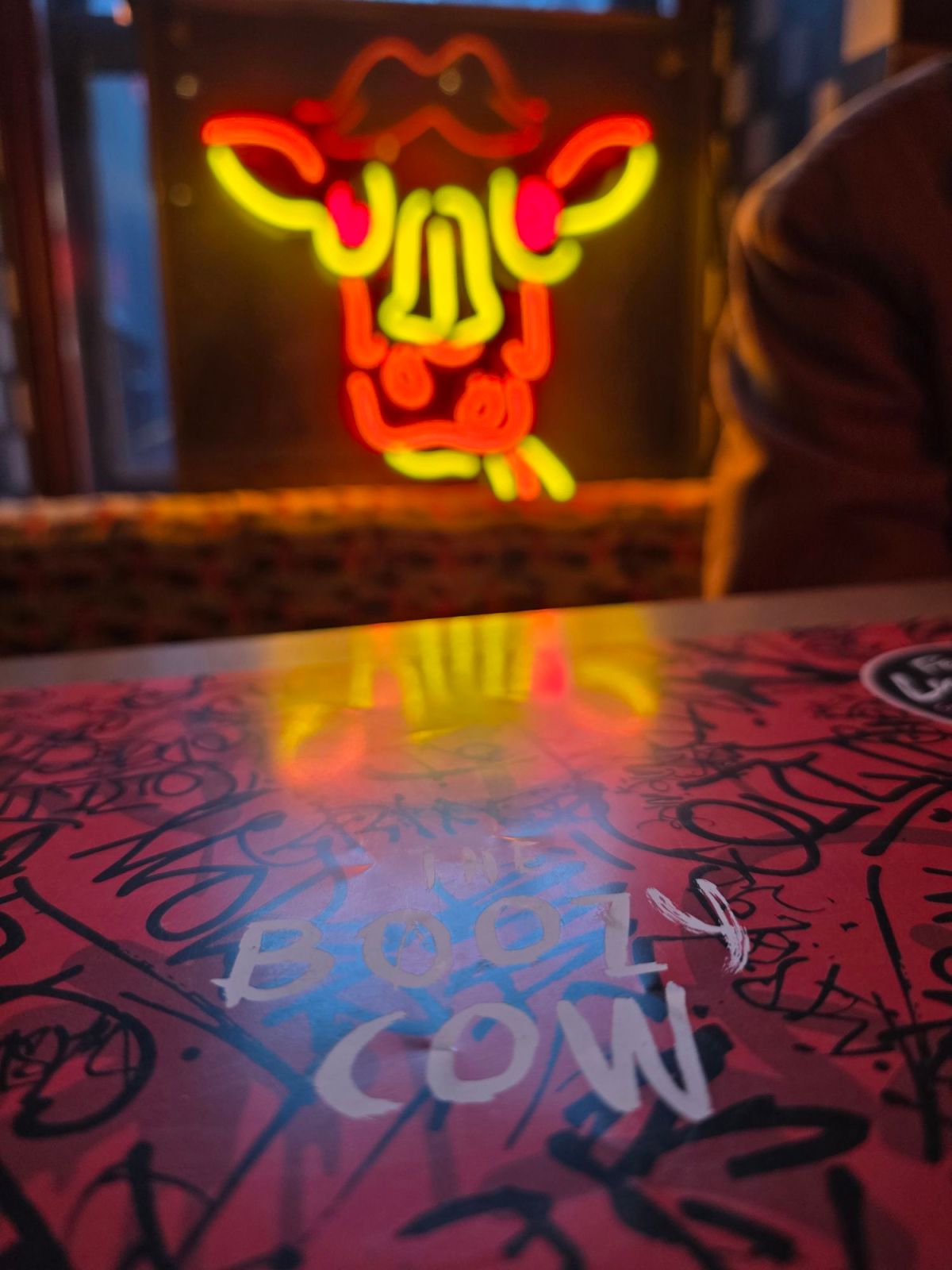 Edinburgh’s Eccentric Eatery: Dining at The Boozy Cow – The Taste Trekker