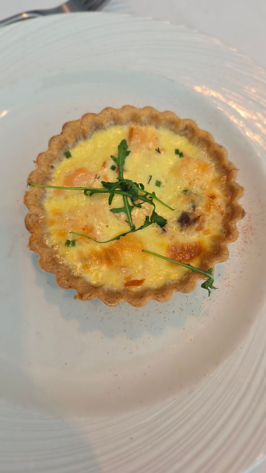 P&O Iona Food Guide – Main Dining Rooms – The Taste Trekker