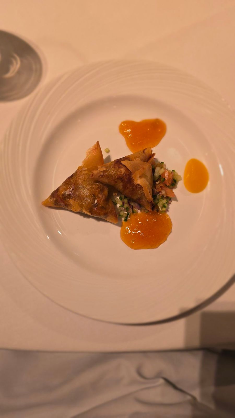 P&O Iona Food Guide – Main Dining Rooms – The Taste Trekker